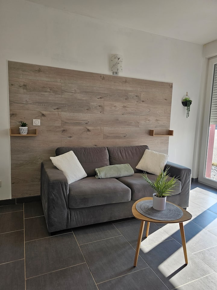 Studio Tout éQuipé, Calme Avec Terrasse Et Parking - Audincourt