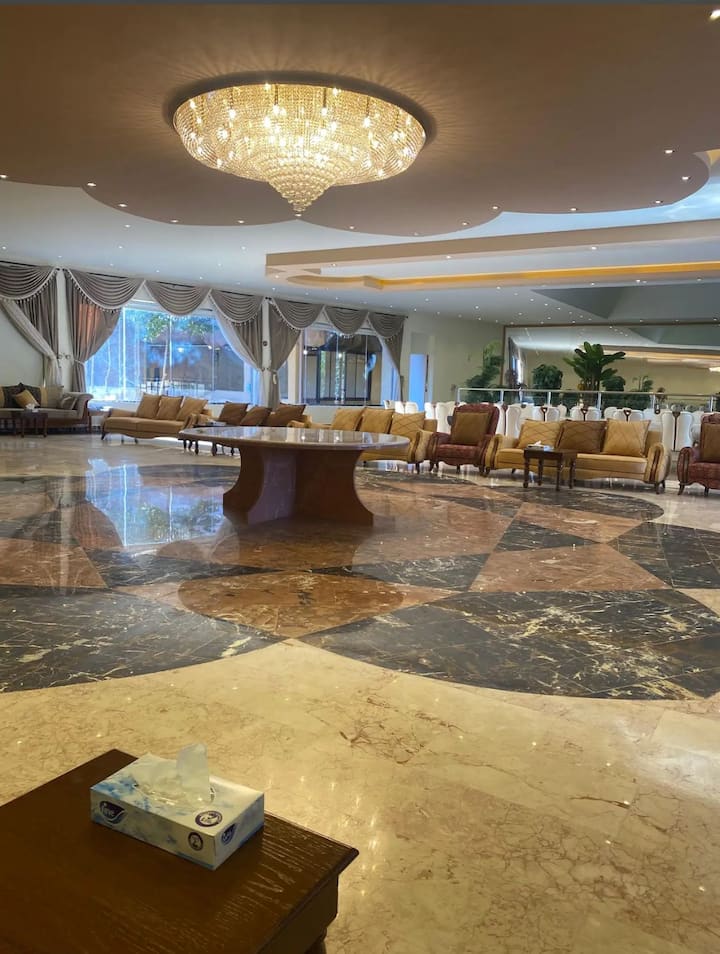 إطلالة جذابة على جبال عقدة بحائل - Saudi Arabia