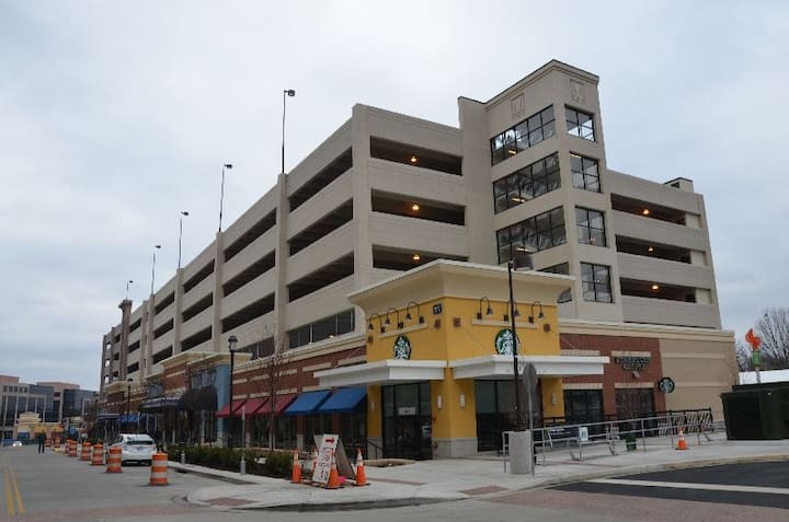 Vienna Sfh/ Mosaic/ Tysons/ Wolftrap/ Metro To Dc! - Fairfax, VA