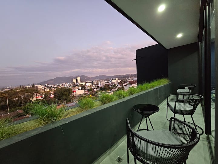 La Mejor Ubicación De San Salvador Colonia Escalón - San Salvador