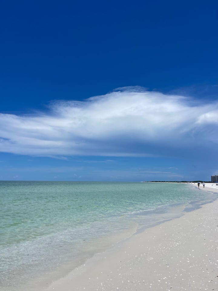 2/2 Water View & Beach Access, Shops & Dining 301 - Marco Island, FL