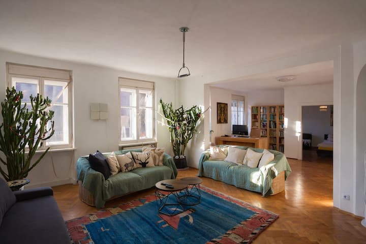 Design-apartment • 4 Bedrooms • 2 Balconies - Graz