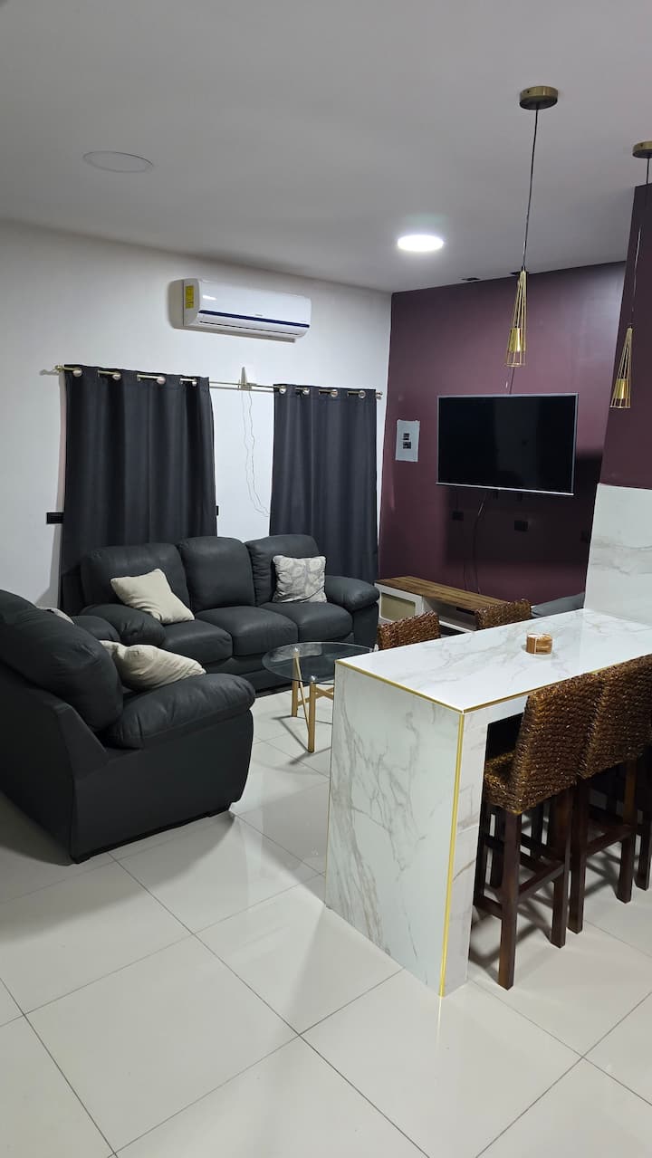 Bienvenido A Tu Hogar - Santa Ana