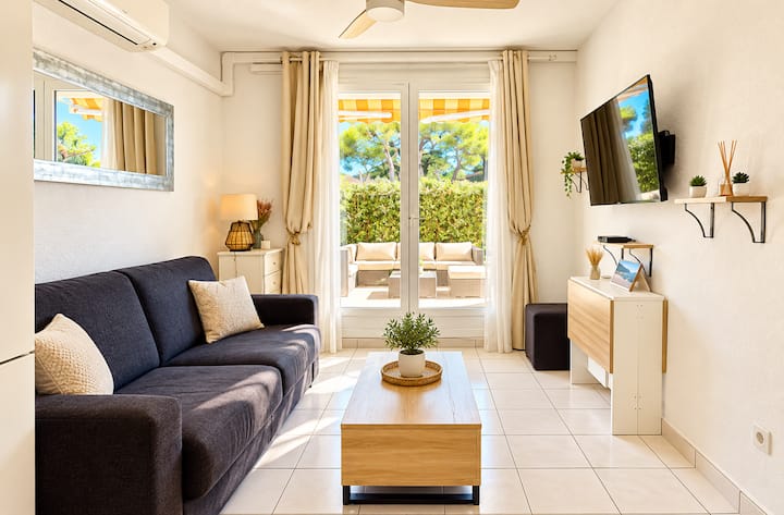 Marin Cosy Apartment 500 Metres From The Sea - Six-Fours-les-Plages