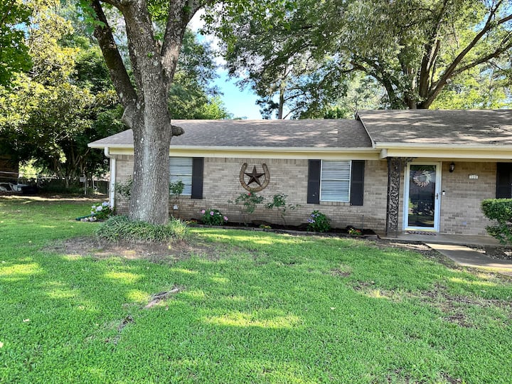 Calling All Travelers - Longview, TX