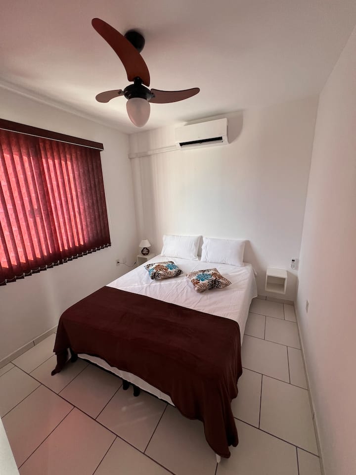 Casa A 2 Min Da Praia - Ar Condicionado/conforto. - Rio das Ostras