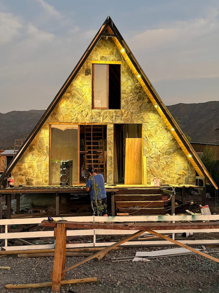 Cabaña Campo Alpina - San Fernando, Chile