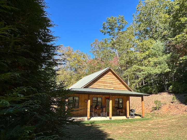 New Cabin: 6 Acres, Vinyards/hike/bike/shop/rest - Dahlonega, GA