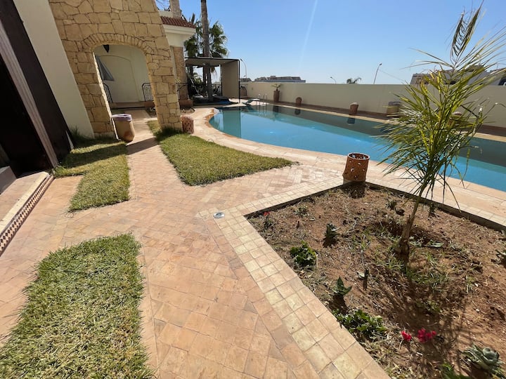 Belle Villa Avec Piscine - Agadir