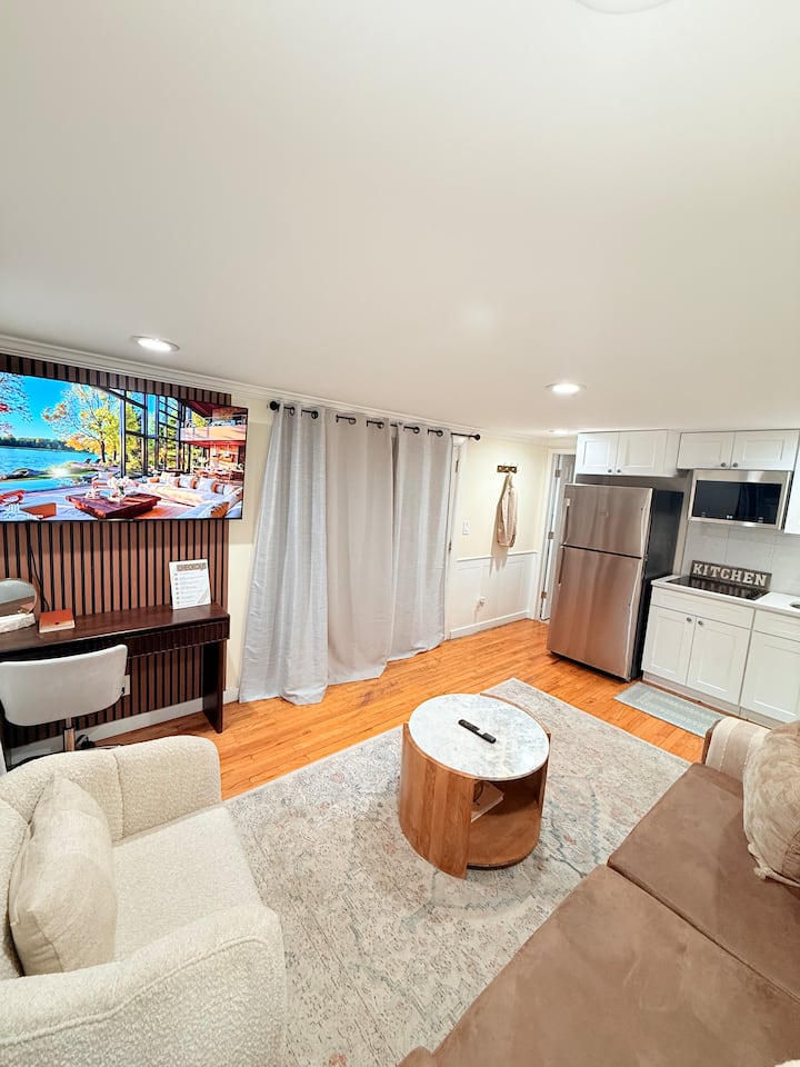 Massapequa Guest House - Massapequa, NY