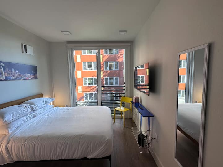 Cityscape Condotel Studio On First Hill - Seattle, WA