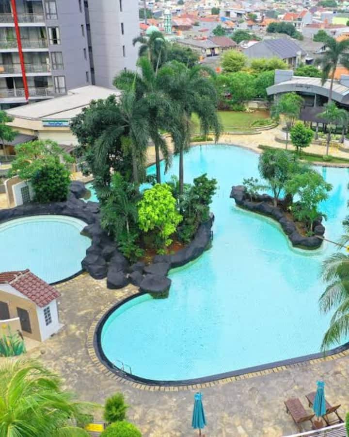 Cozy Affordable Staycation - Jakarta