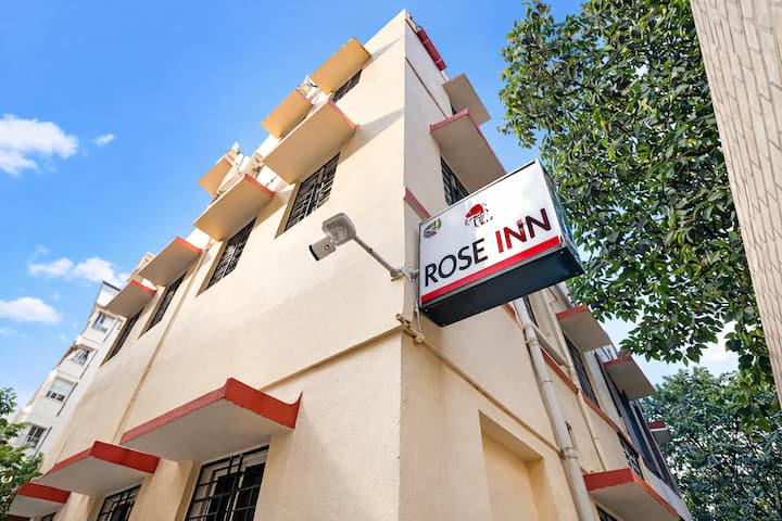 Entire 6 Room Stay Near Sealdah | Family/group - Kalkutta