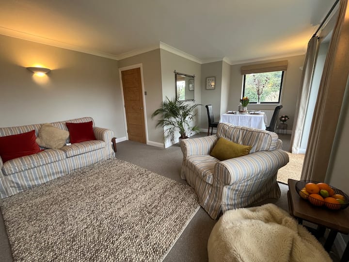 The Annex Retreat - Crawley