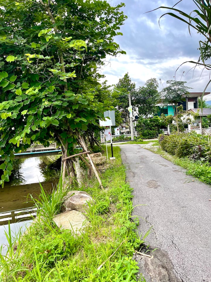 Tiny Loft Style House - Mae Rim District
