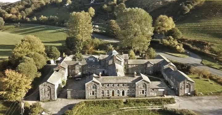 Grab A Bunk In Mid-wales! - Welshpool