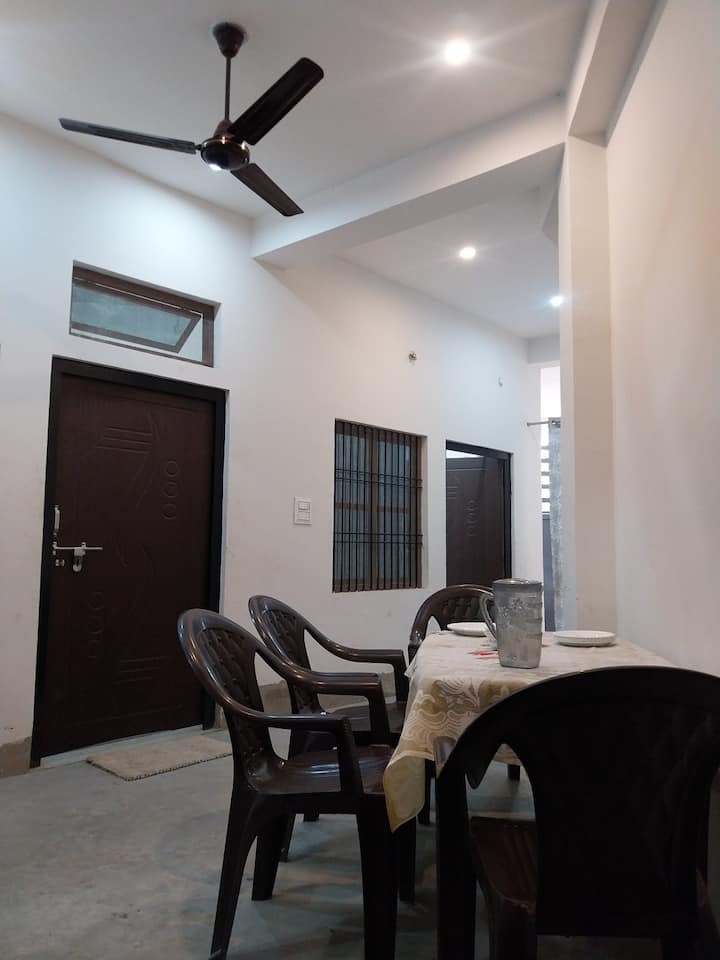 Being Guest Service Apartment - Sultanpur