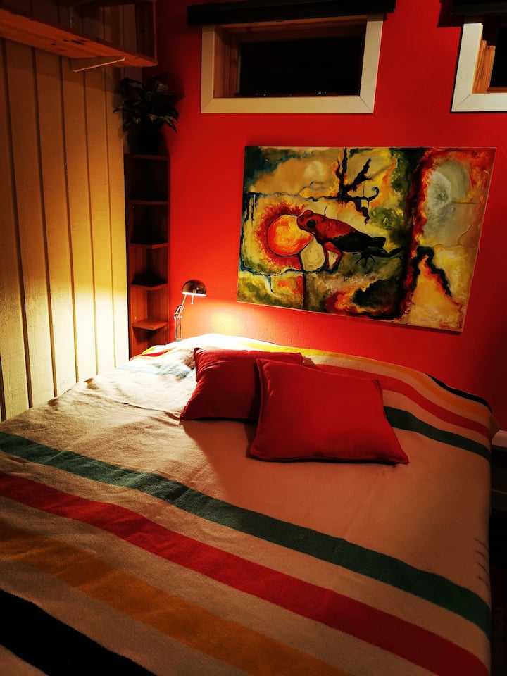 Prisvärt Boende
Nära ÅRe 
Frukost Serveras
Rum #2 - Åre