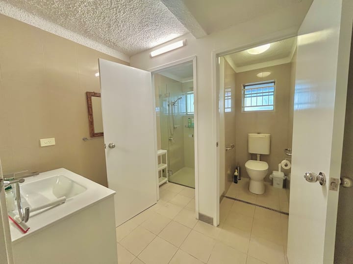 Bedroom 4 / 15 Mins To City, Near To Qut - Balmoral