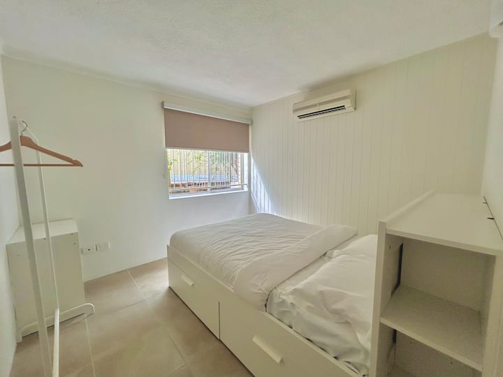 Bedroom 2 / 15 Mins To City, Near To Qut - Balmoral