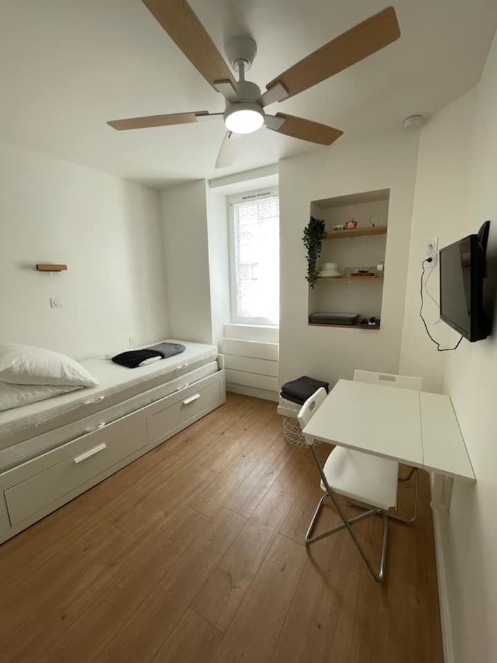 Studio Refait à Neuf, Lumineux - Dax