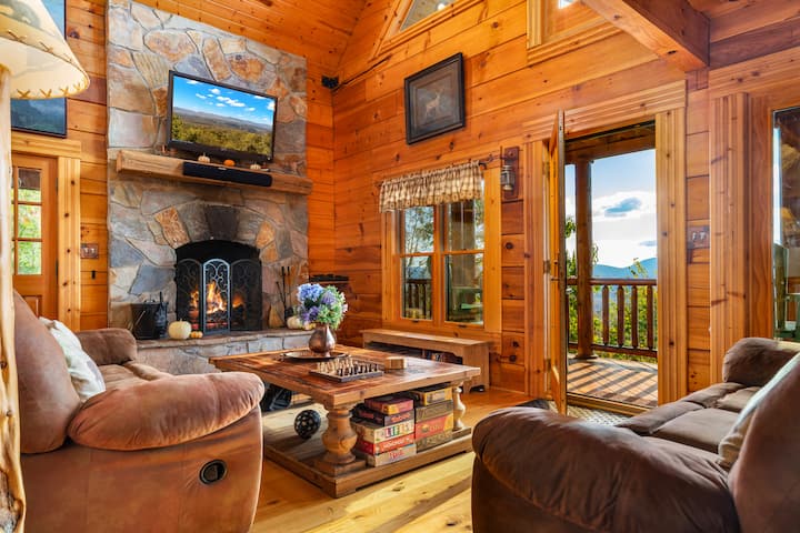 Lux Log Cabin W. King Studio • $1m View • Sauna - Luray, VA