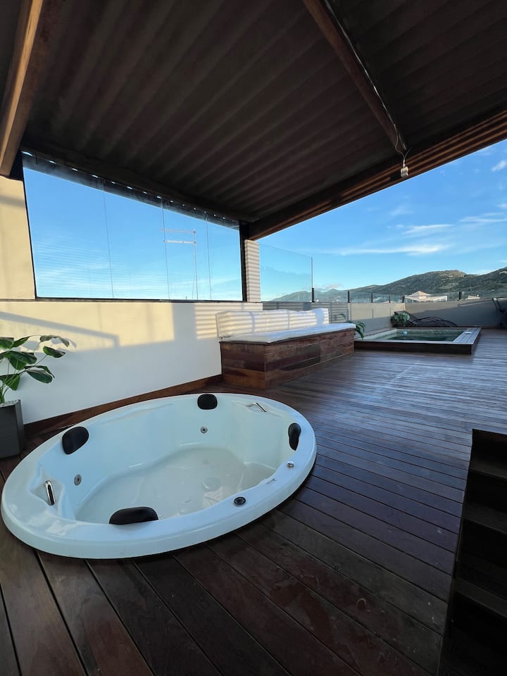 Triplex Com Hidro E Piscina - Arraial do Cabo