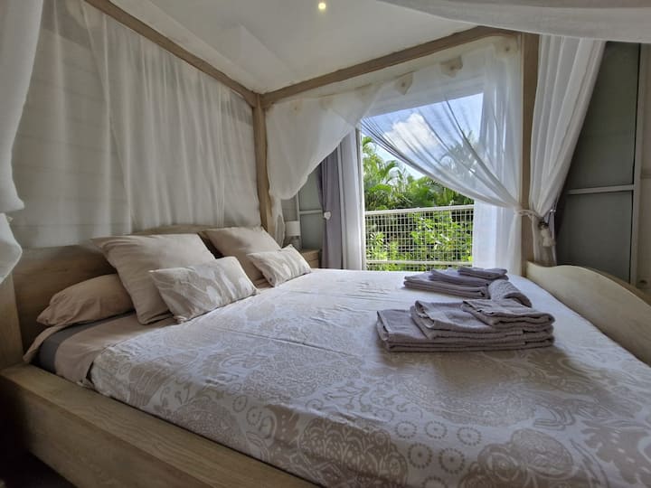 Gîte Baie Des Trésors Rez-de-jardin Villa - Martinique