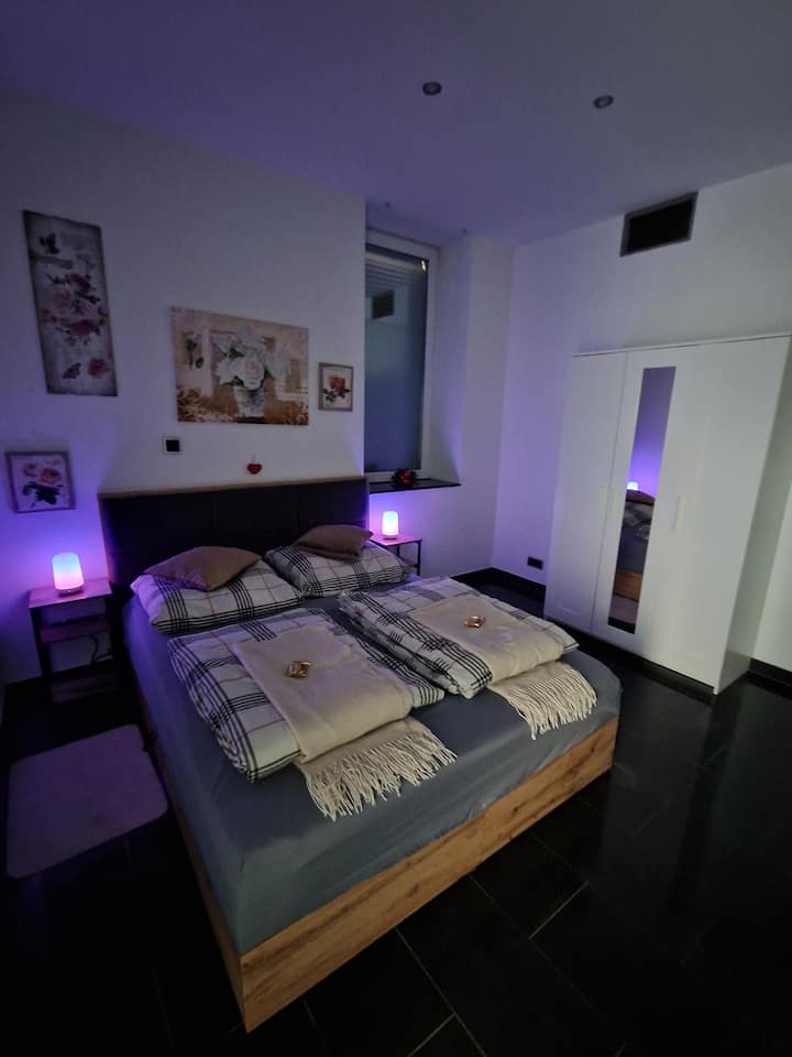 City-apartment Mit Garage Für Familie & Business - Duisbourg