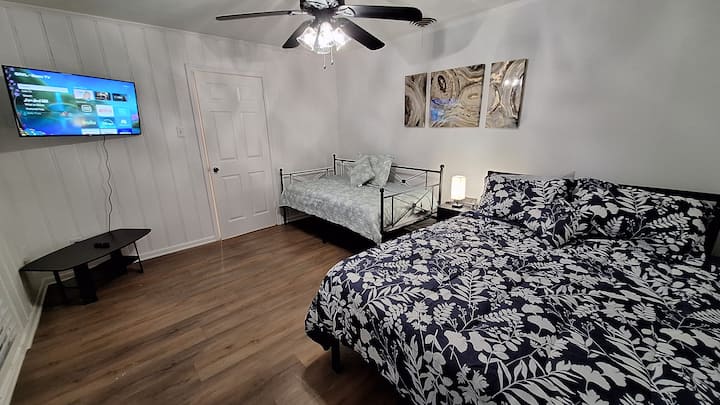 Lovely Apt. 1bed-1bth @North Dfw. Long Stays Yes! - Irving