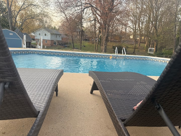 Serenity House W/playful Pool~4rms~2kg 2qn 1f Beds - Winston-Salem, NC