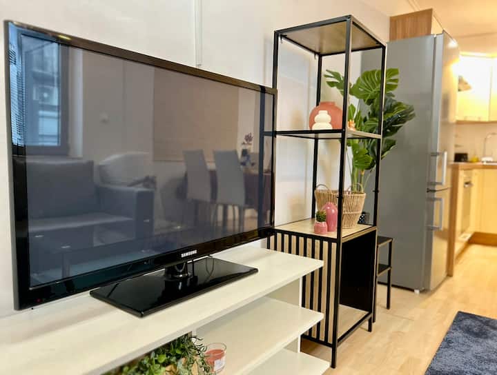 Adm Peaceful Apartment In Center| Wifi, Coffee, Ac - Bratislava