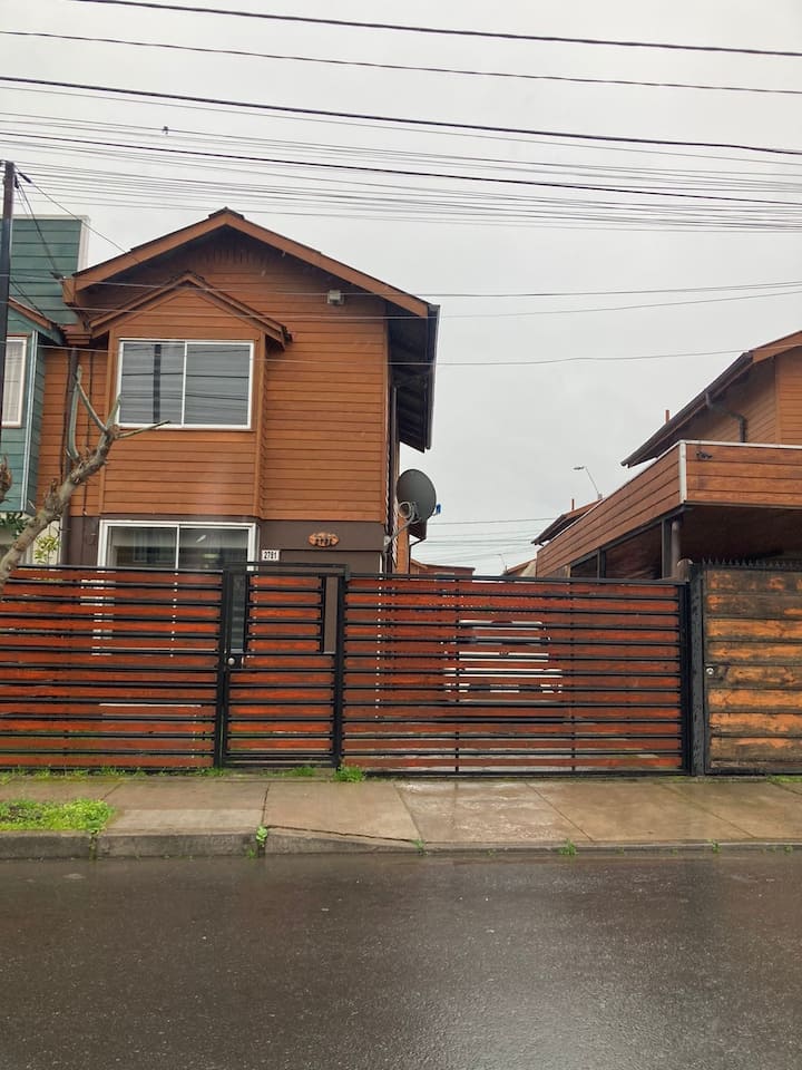 Arriendo Casa En Curicó.
Rauquen. - Curicó