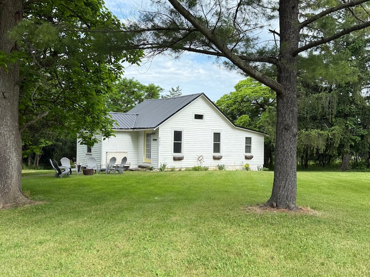 Hike, Wine, Dine & Fun! | Sweet Woodsy Bungalow - Watkins Glen, NY