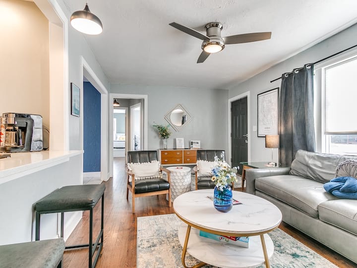 Boomer Bungalow- Great Backyard. Pet Friendly. - Norman, OK