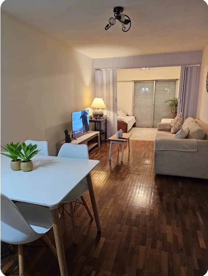 Apartamento Con Patio Y Balcón - Uruguay