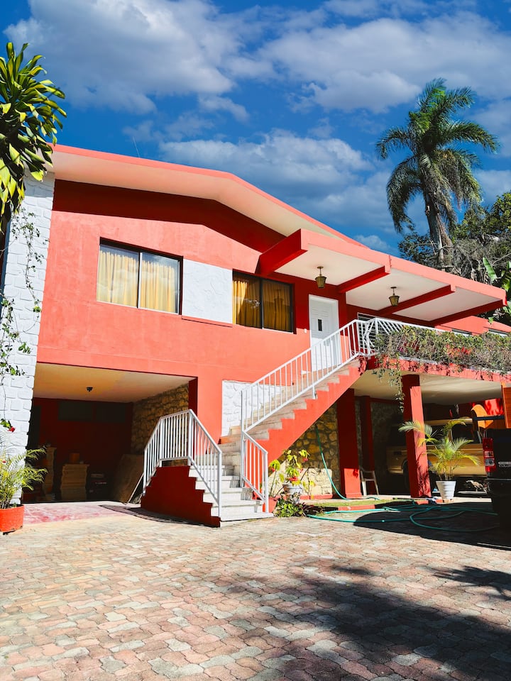 Villa Ecarlate - Haiti