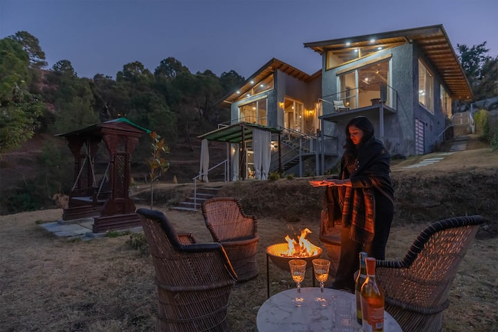 Ranikhet | 2br Pleasance Villa W/bonfire & Bbq - Ranikhet