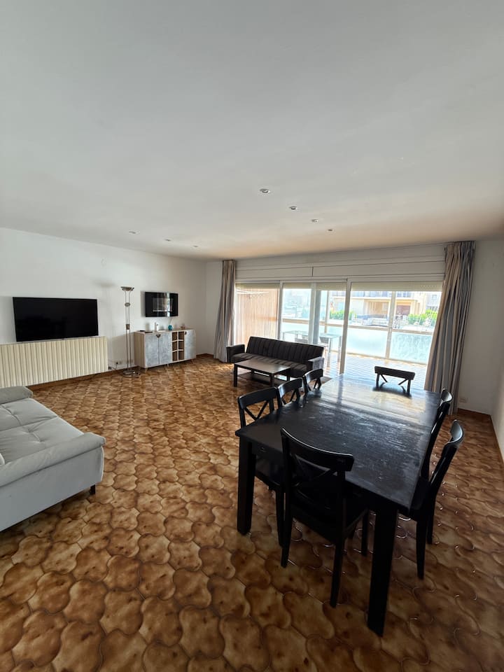 Apartament Amb Porxo Canal - Cadaqués