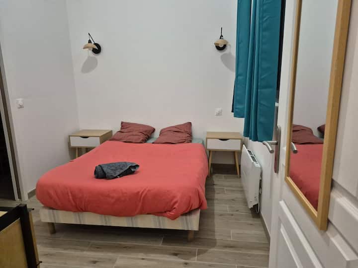 Havre De Paix Aux Portes De Paris - Montreuil, France