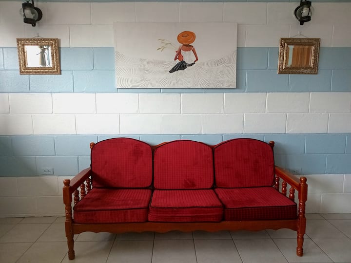 Newtown/woodbrook: Central Carnival Apt - Port of Spain