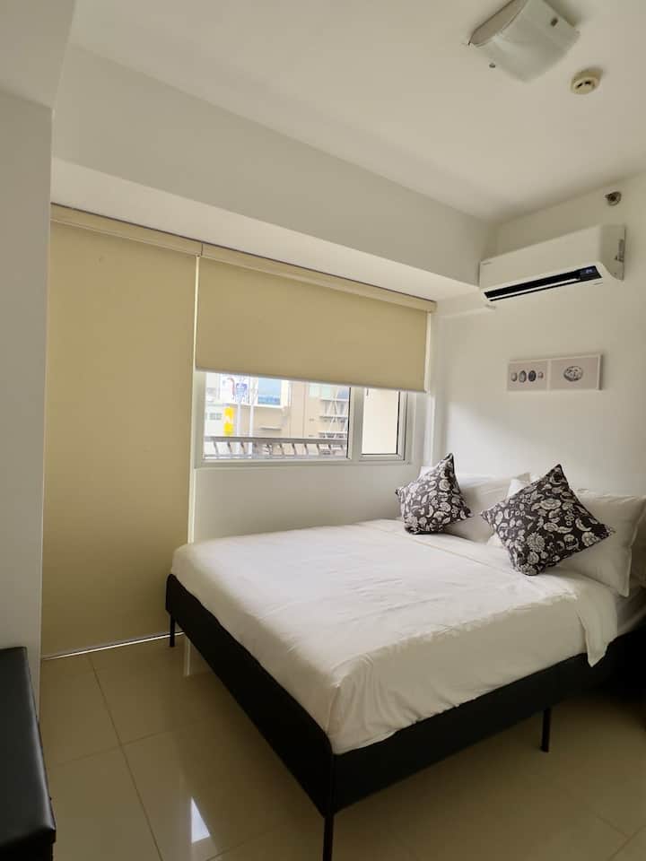 Solemare Park Suites Near Moa - Parañaque