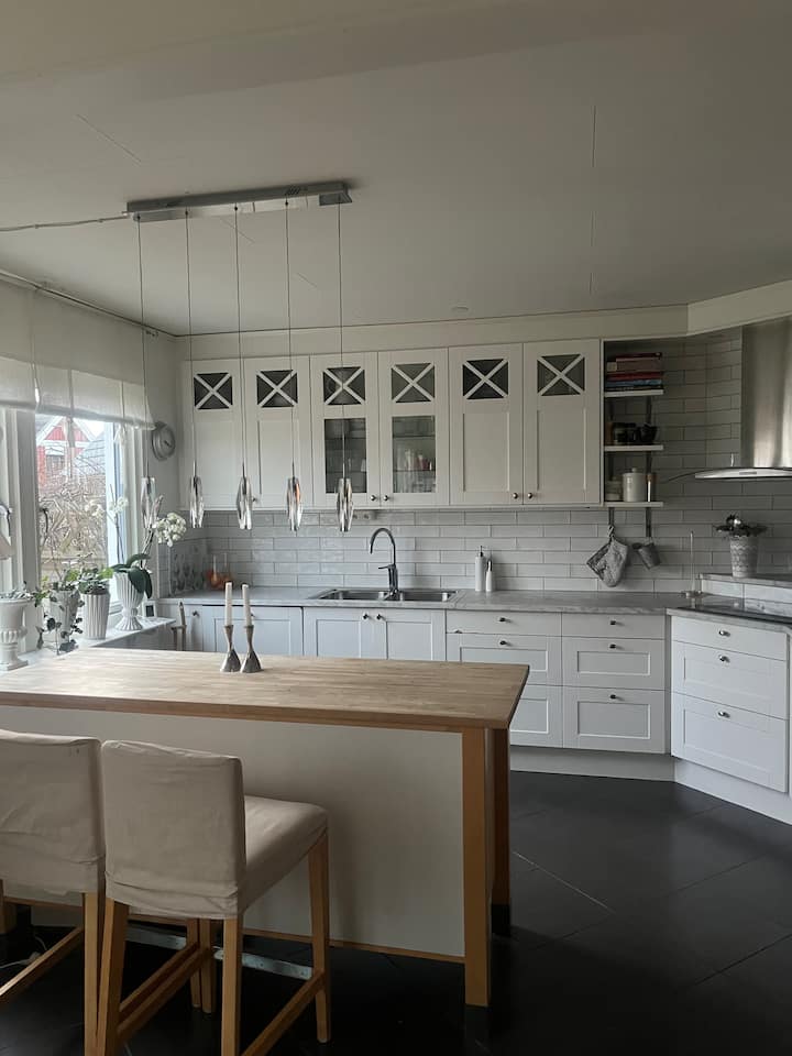 Sjönära Central Villa, Tjej- Och Vätternrundan - Motala