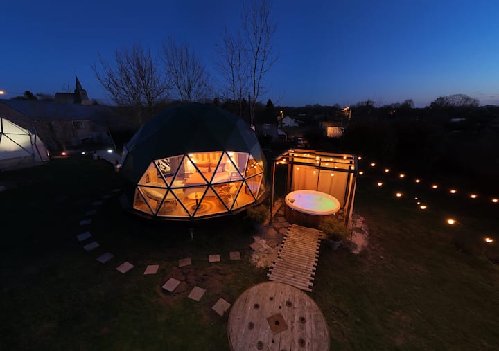 Nuit Insolite • Bulle • Jacuzzi • Vidéoprojecteur - Avesnes-sur-Helpe