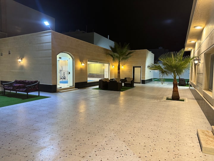 استراحة بدون غرف نوم مجالس مسبح - Arabie saoudite