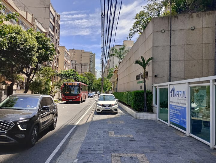 Apto 1qto C/varanda. - Niterói