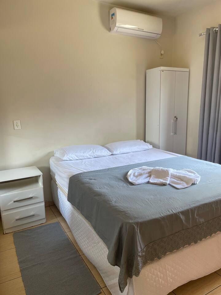 Quarto Confortável Em Timbó - Indaial