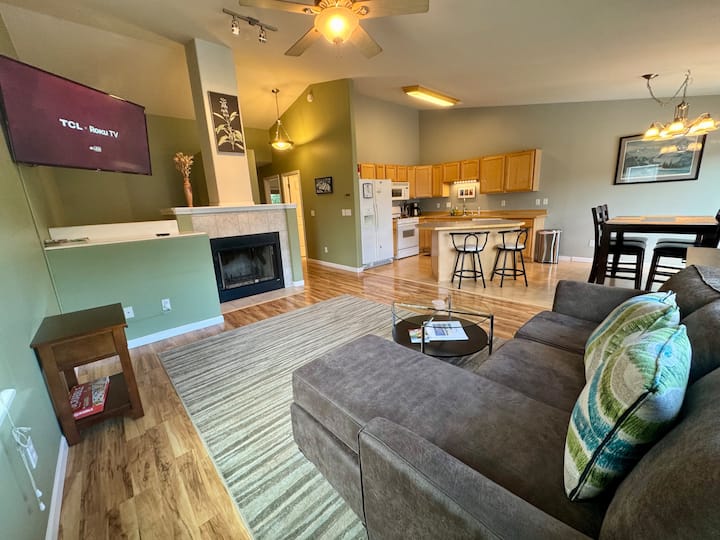 Greenbelt Condo - Anchorage, AK