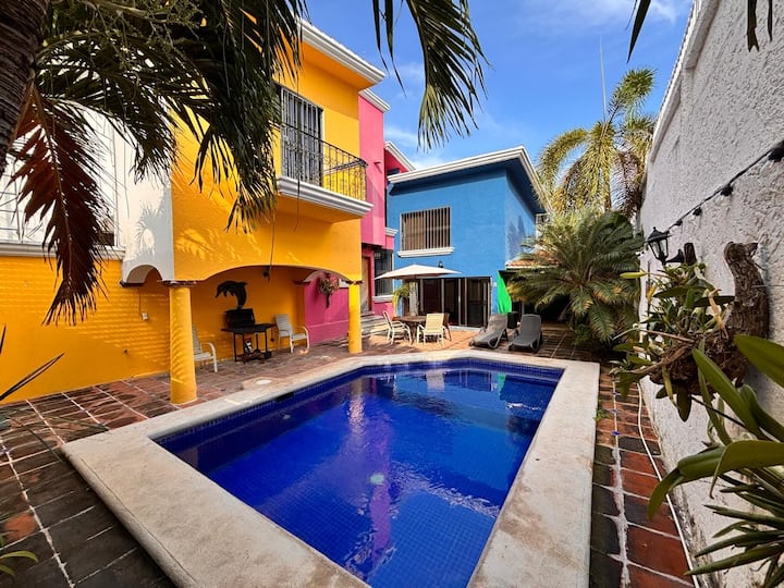 Céntrica Residencia Familiar - Cancún