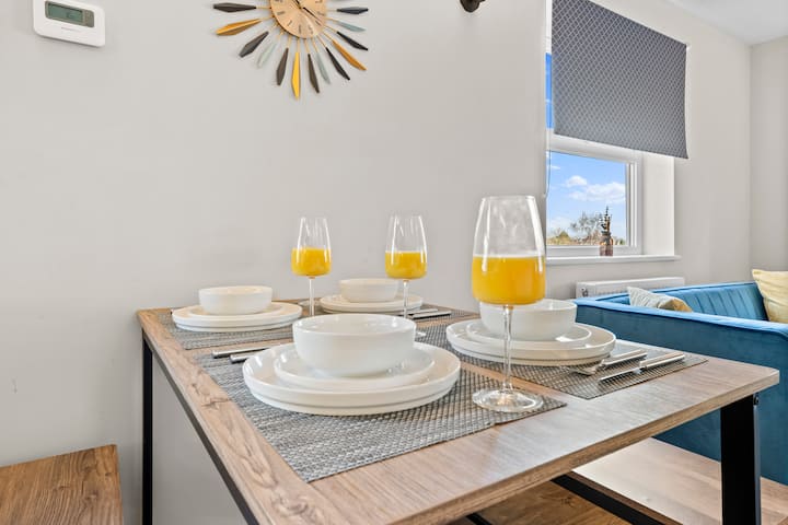 Fast Wifi | Spacious | 2min From City Centre - Cardiff